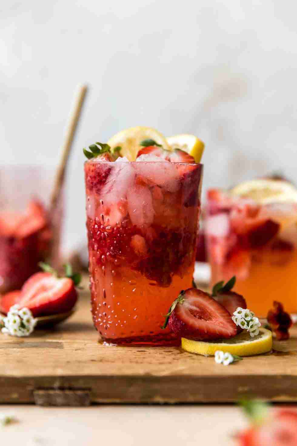 Strawberry Lemonade Smashers - KJ and Company