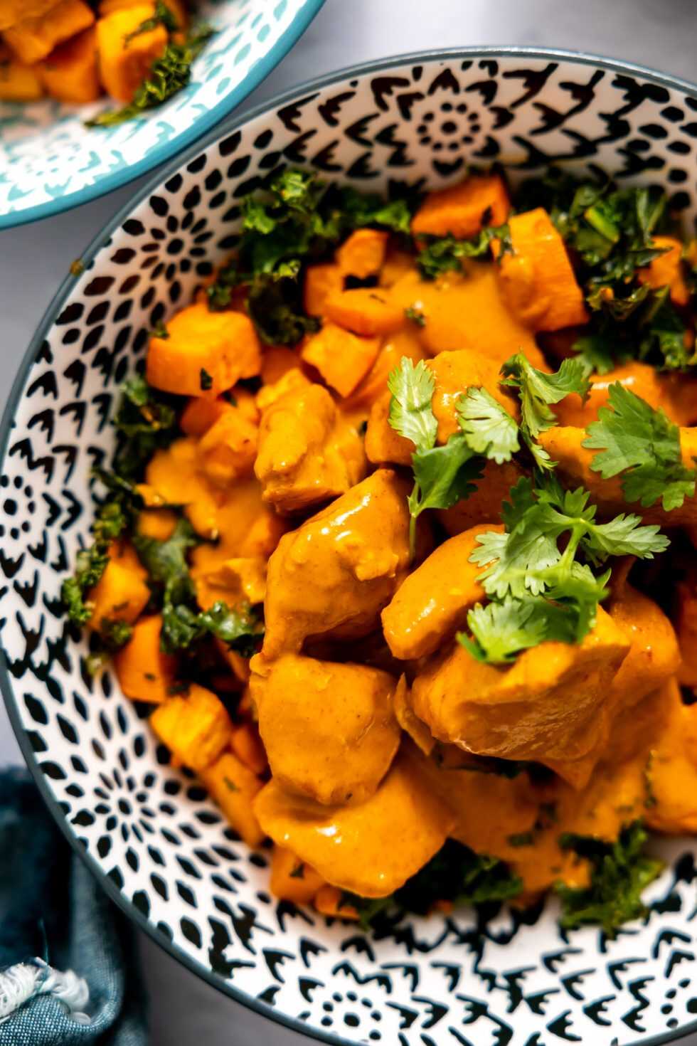 Healthy Coconut Curry Chicken Bowls - KJ and Company